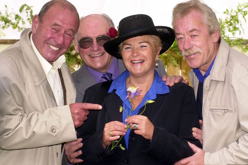 EastEnders' Shaun Williamson breaks silence on his on-screen dad's Tony Caunter's death