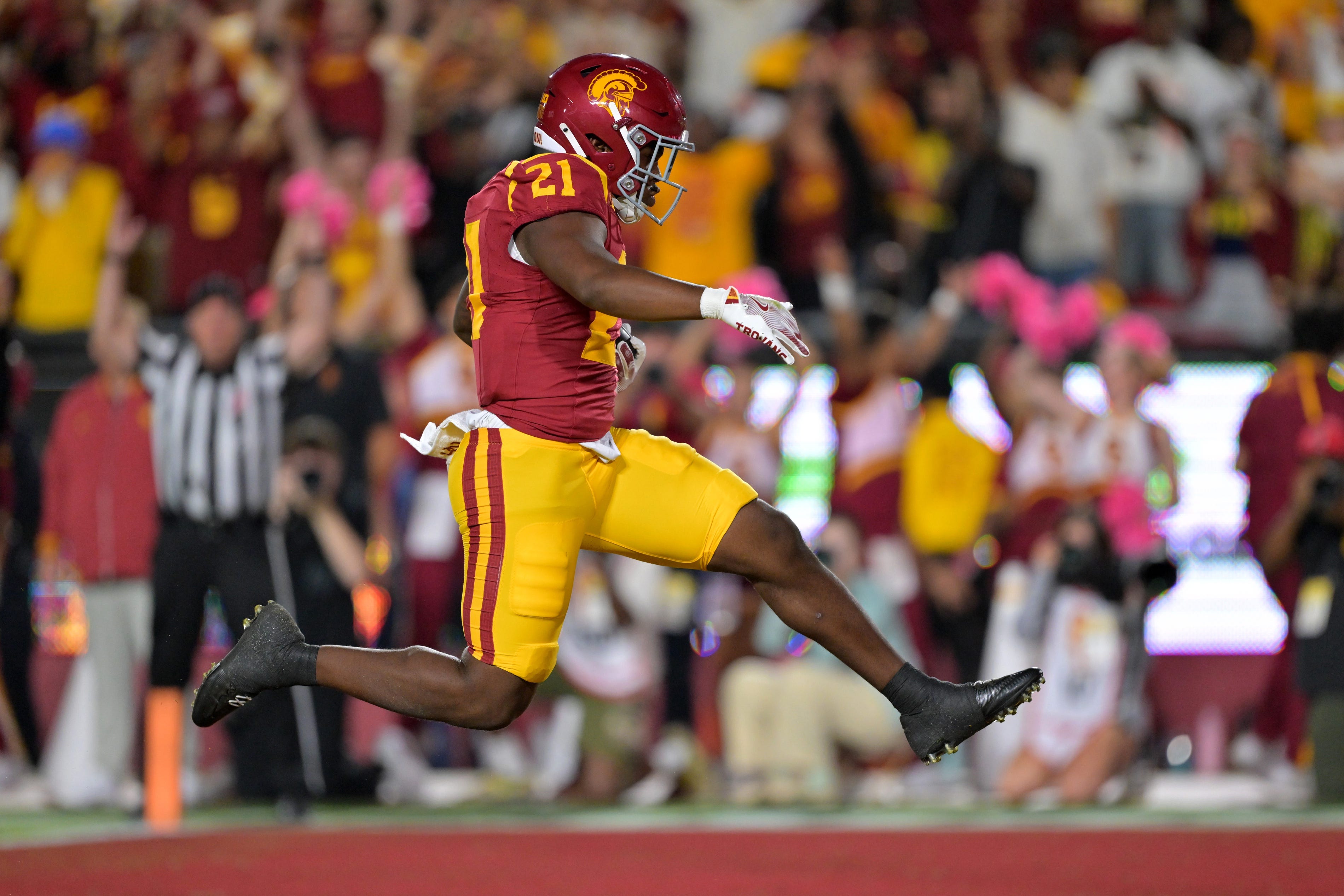 Big Ten fines USC $5,000 for playing running back Bryan Jackson against ...