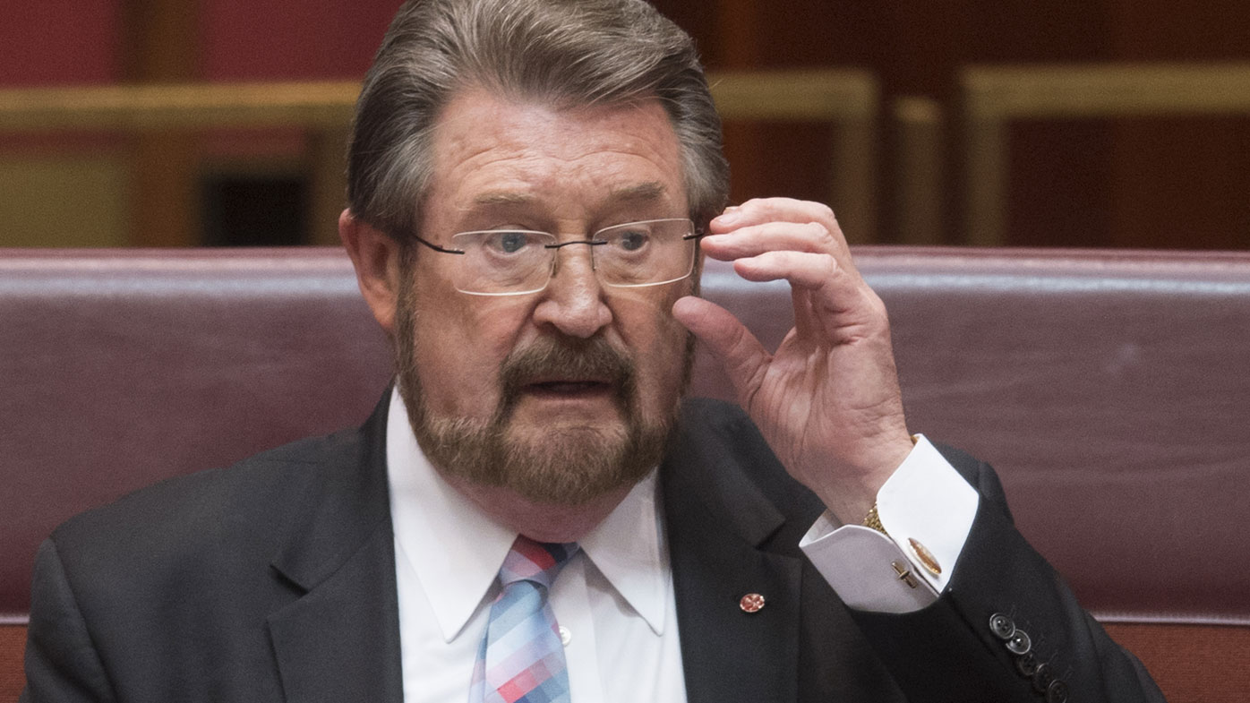 Veteran broadcaster Derryn Hinch hospitalised after fall