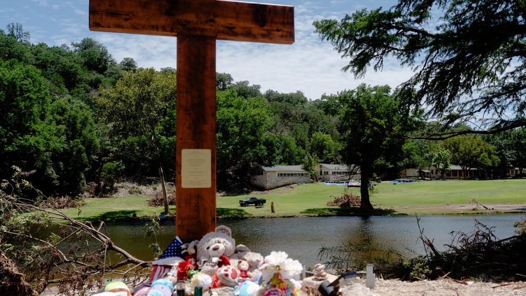 Families sue Camp Mystic over deadly July Fourth flash flood, allege ...