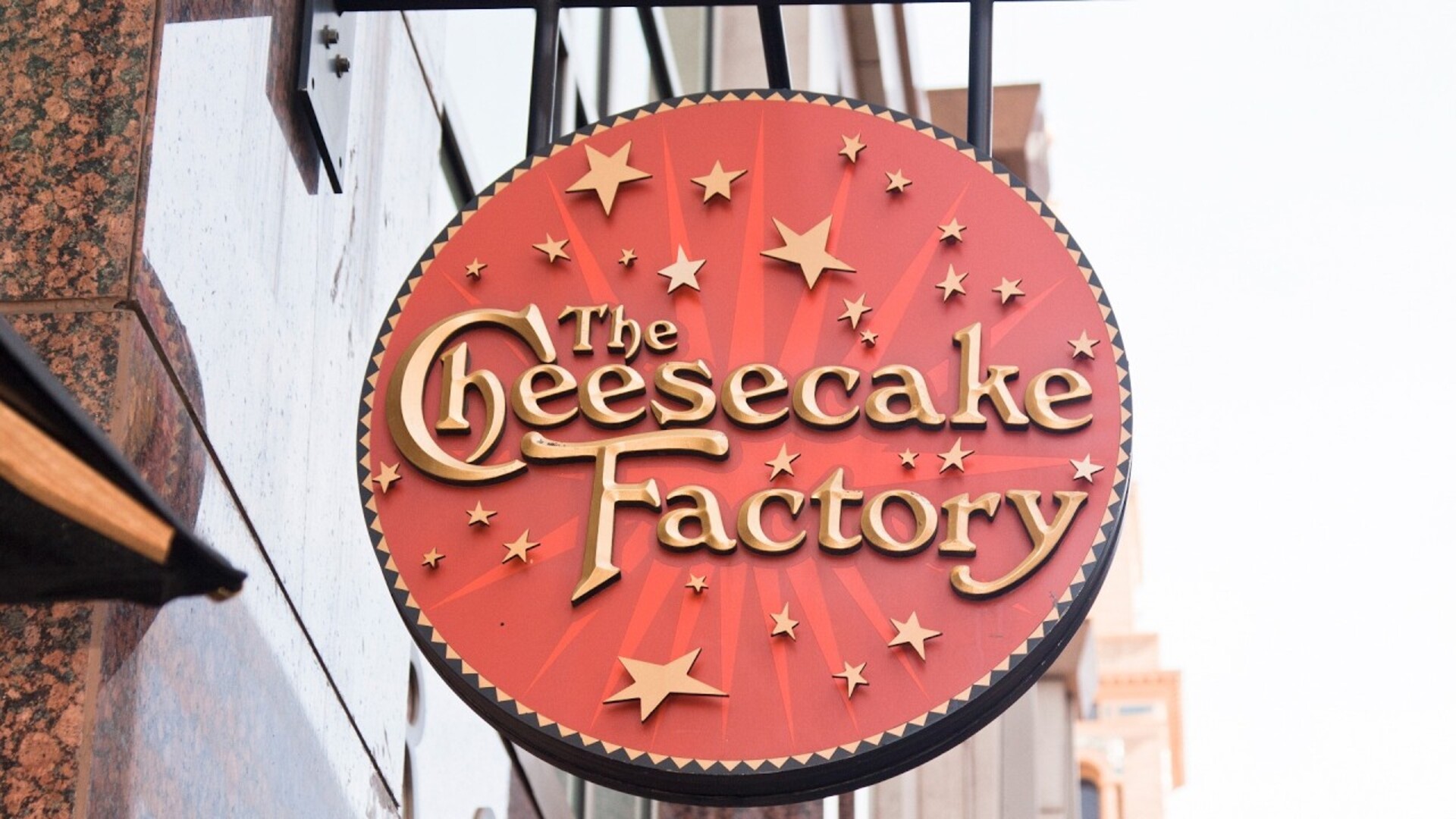 The Cheesecake Factory Menu Items Staff Avoid