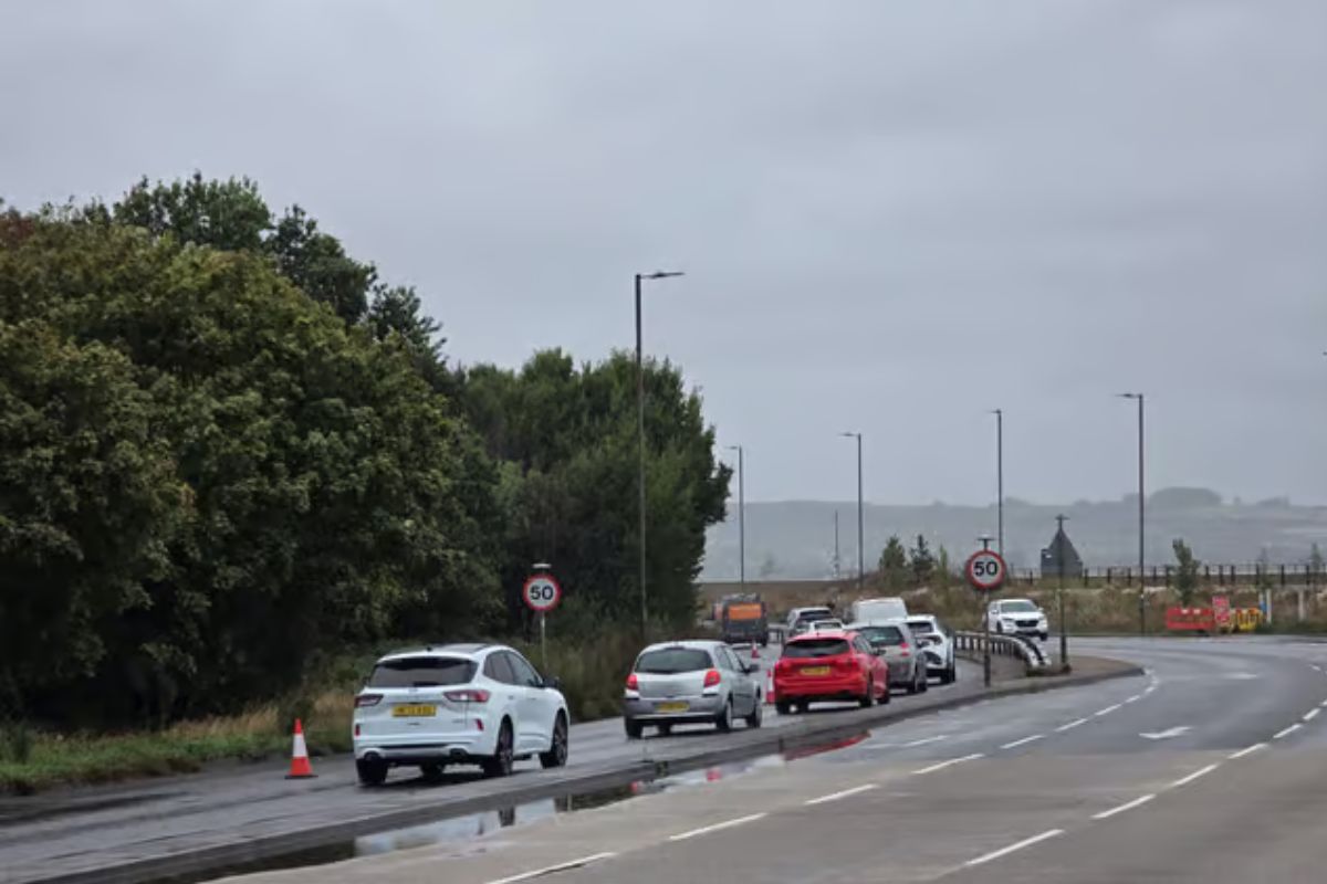 Drivers warned of Eastern Road closure as Southern Water says “sorry”