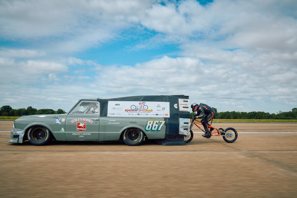 Cyclist breaks world record for fastest bicycle speed