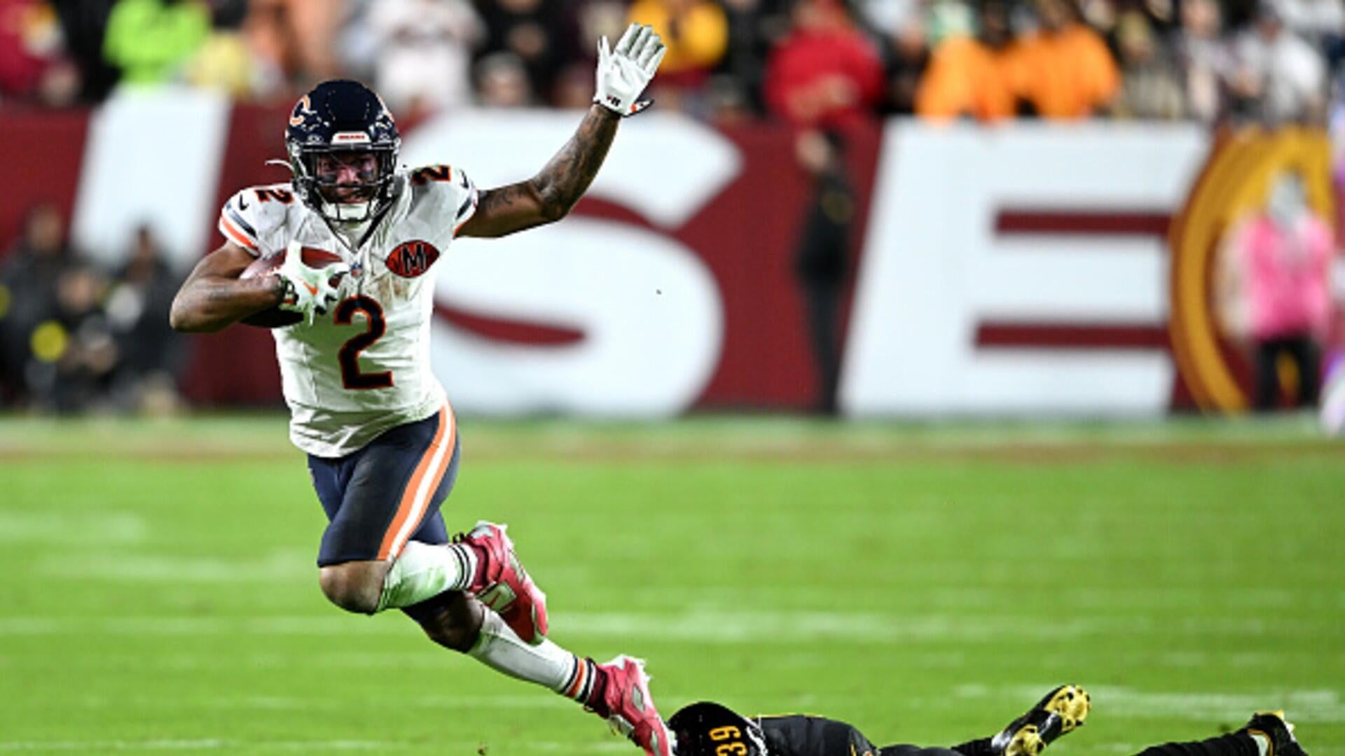 DJ Moore injury: Bears wide receiver hospitalized following Chicago's ...