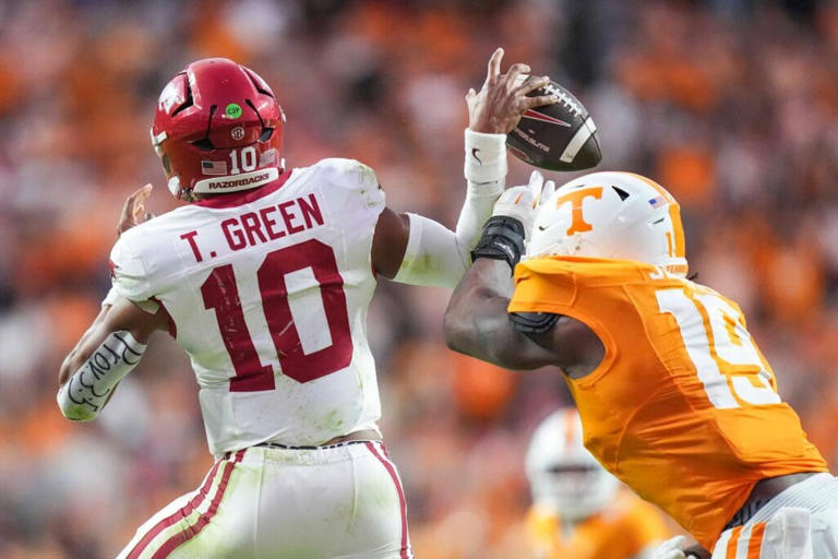 SEC Round Up Week 7: Texas Smothers Oklahoma, Bama Holds Off Missouri ...