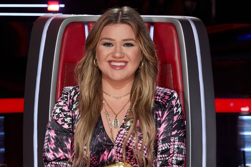 Kelly Clarkson returns to The Voice after ex-husband's death as staff ...