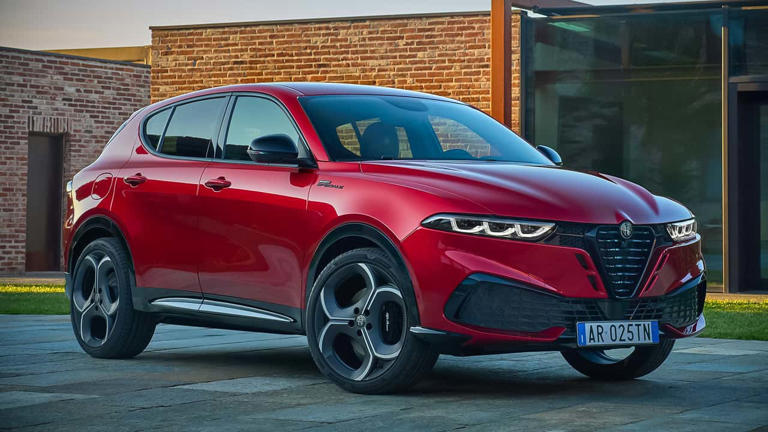 Alfa Romeo Tonale, nuevo y antiguo comparados