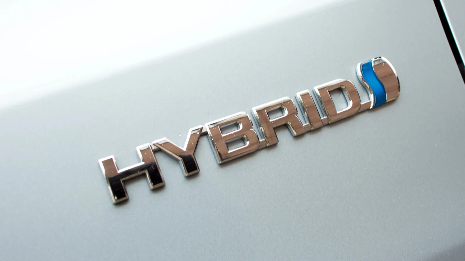 This hybrid SUV is built for buyers who want to keep a car long term