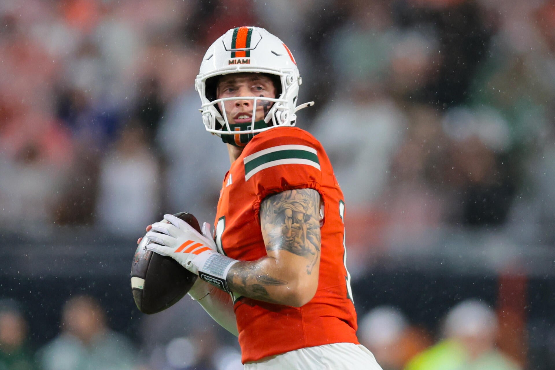 Heisman Trophy 2025 odds: Hurricanes QB Carson Beck is the new betting ...