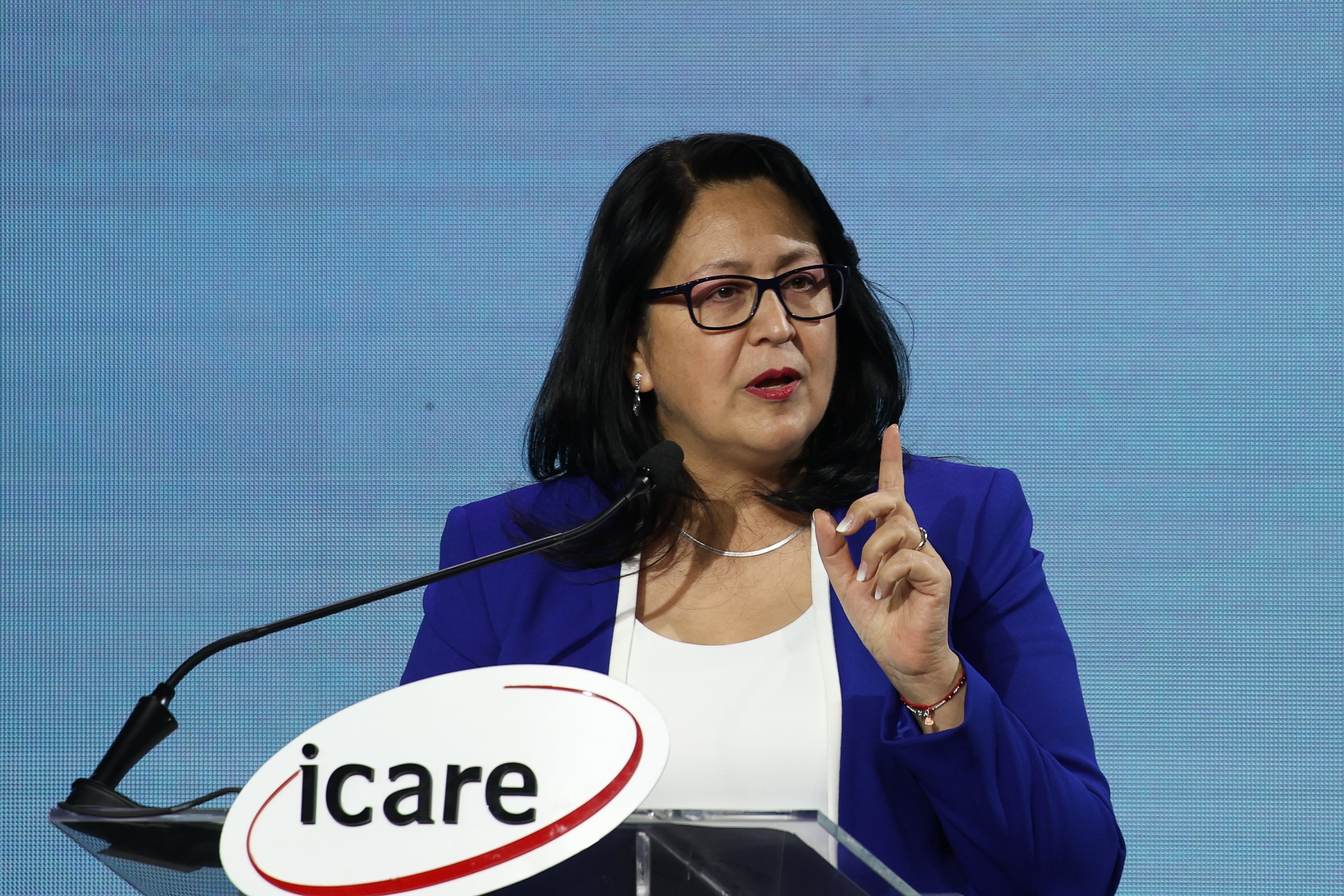 Enade 2025: contralora Dorothy Pérez crítica la “permisología” y es ...