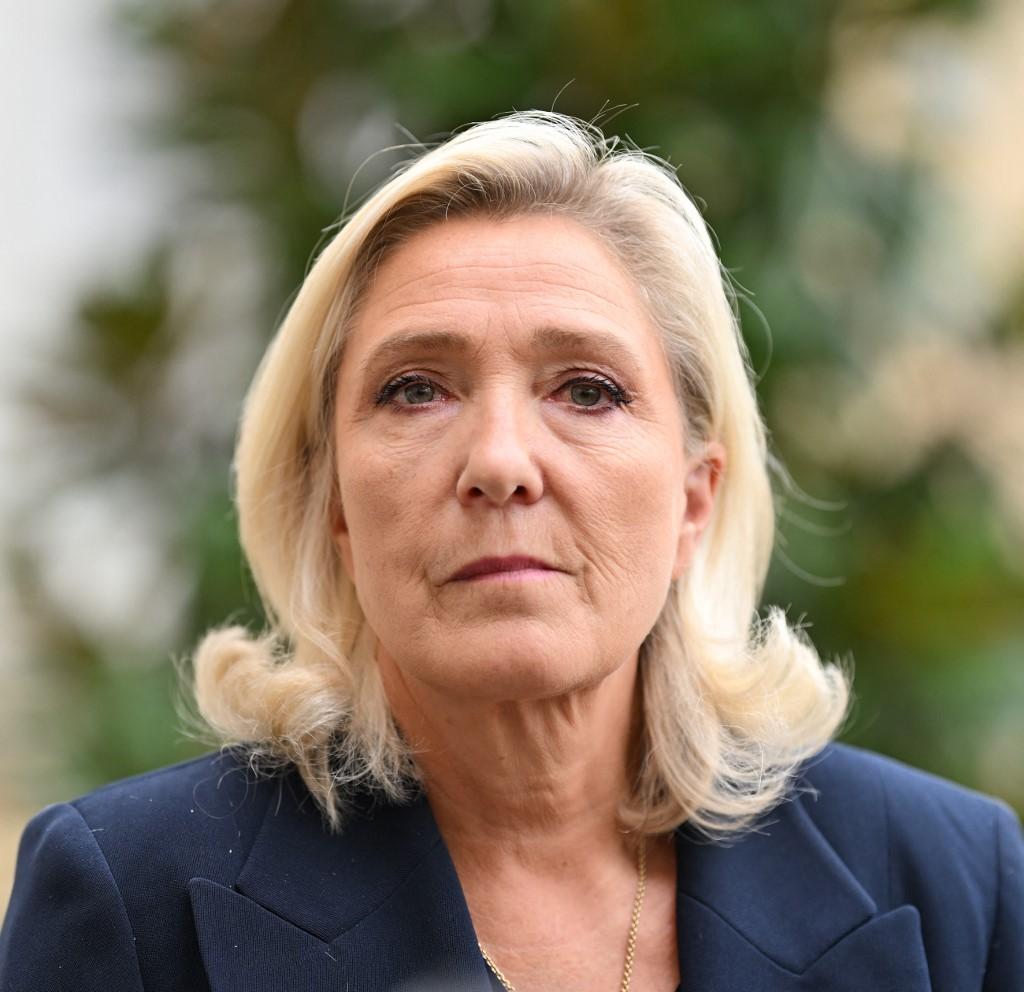 Non-censure du gouvernement : «LR ne s’est pas vendu à la macronie… il ...