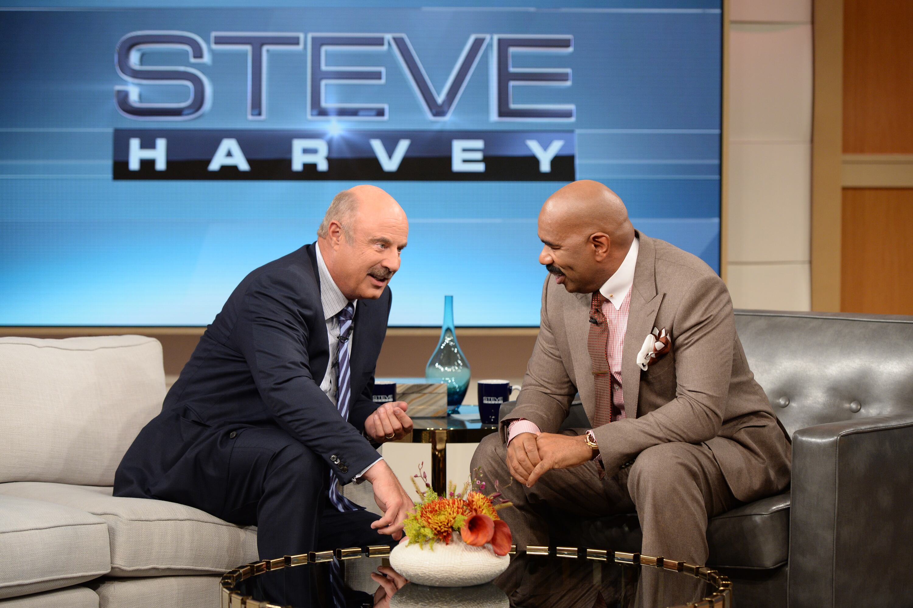 Dr. Phil’s MAGA Makeover Blows Up With Anti-Woke Network Collapse
