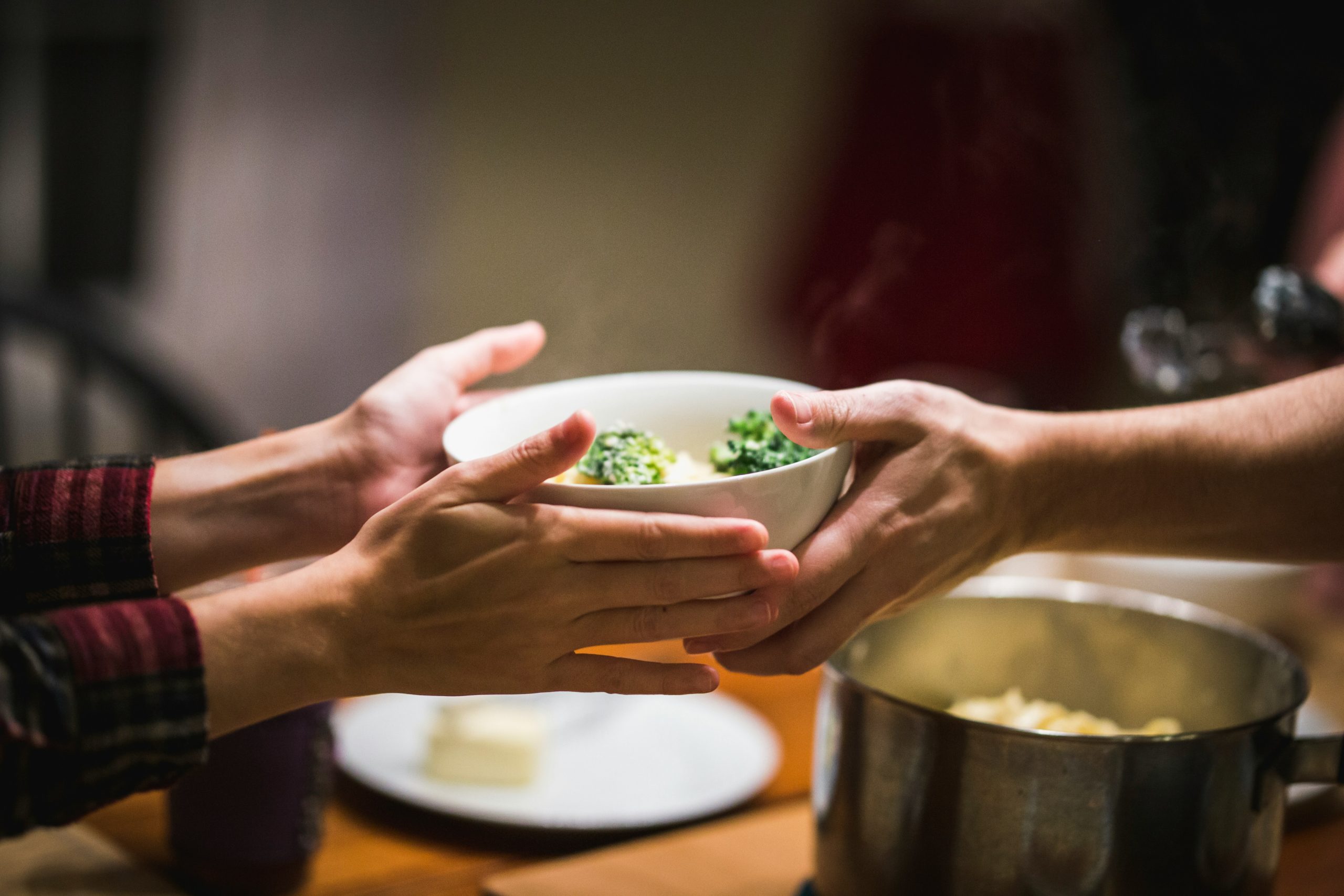 What Dining Tables Teach About Shared Memory