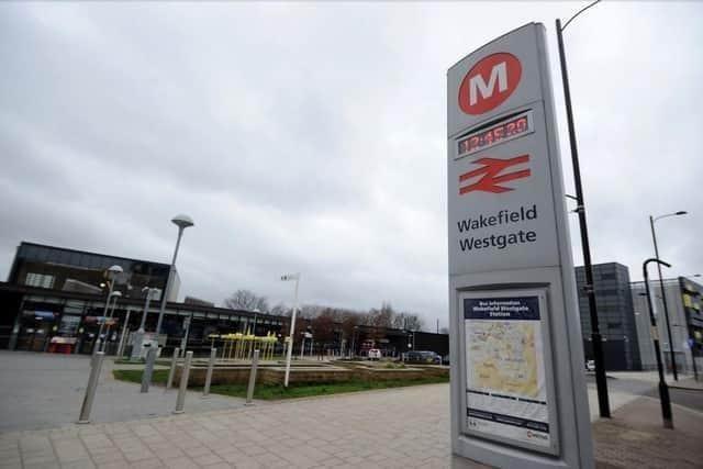 Trains between Wakefield Westgate and Leeds cancelled following ...