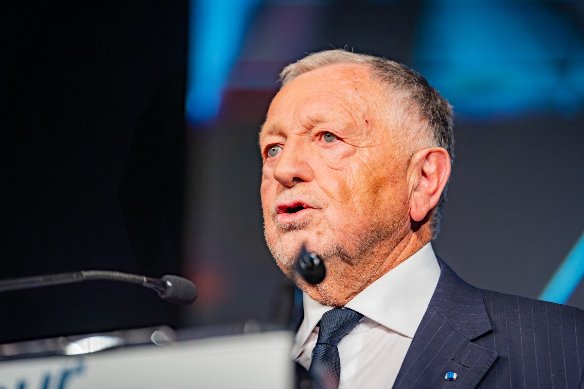 La contre-attaque d'Aulas sur la présence de supporters d'ultra-droite ...