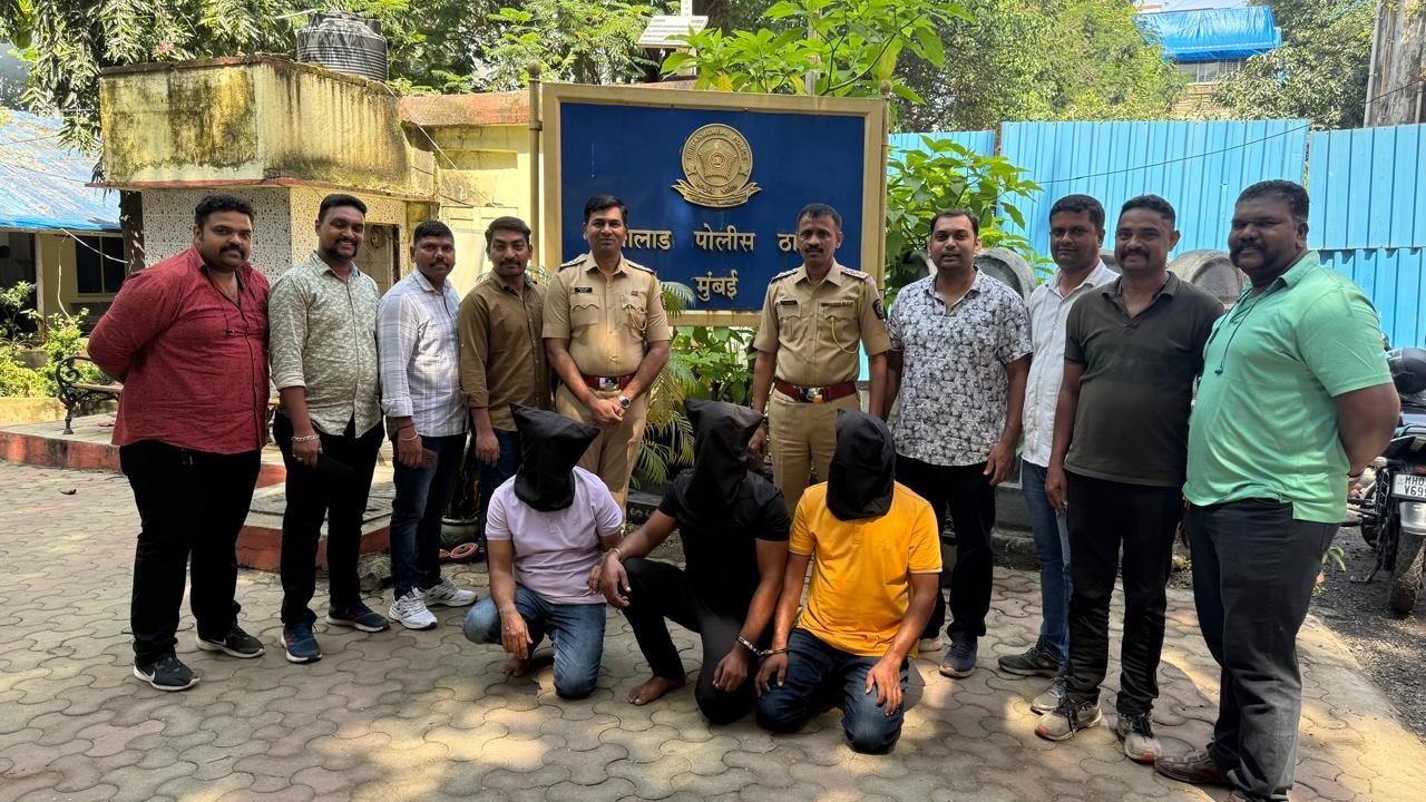Malad Police bust ATM fraud gang, three held for `card trapping`