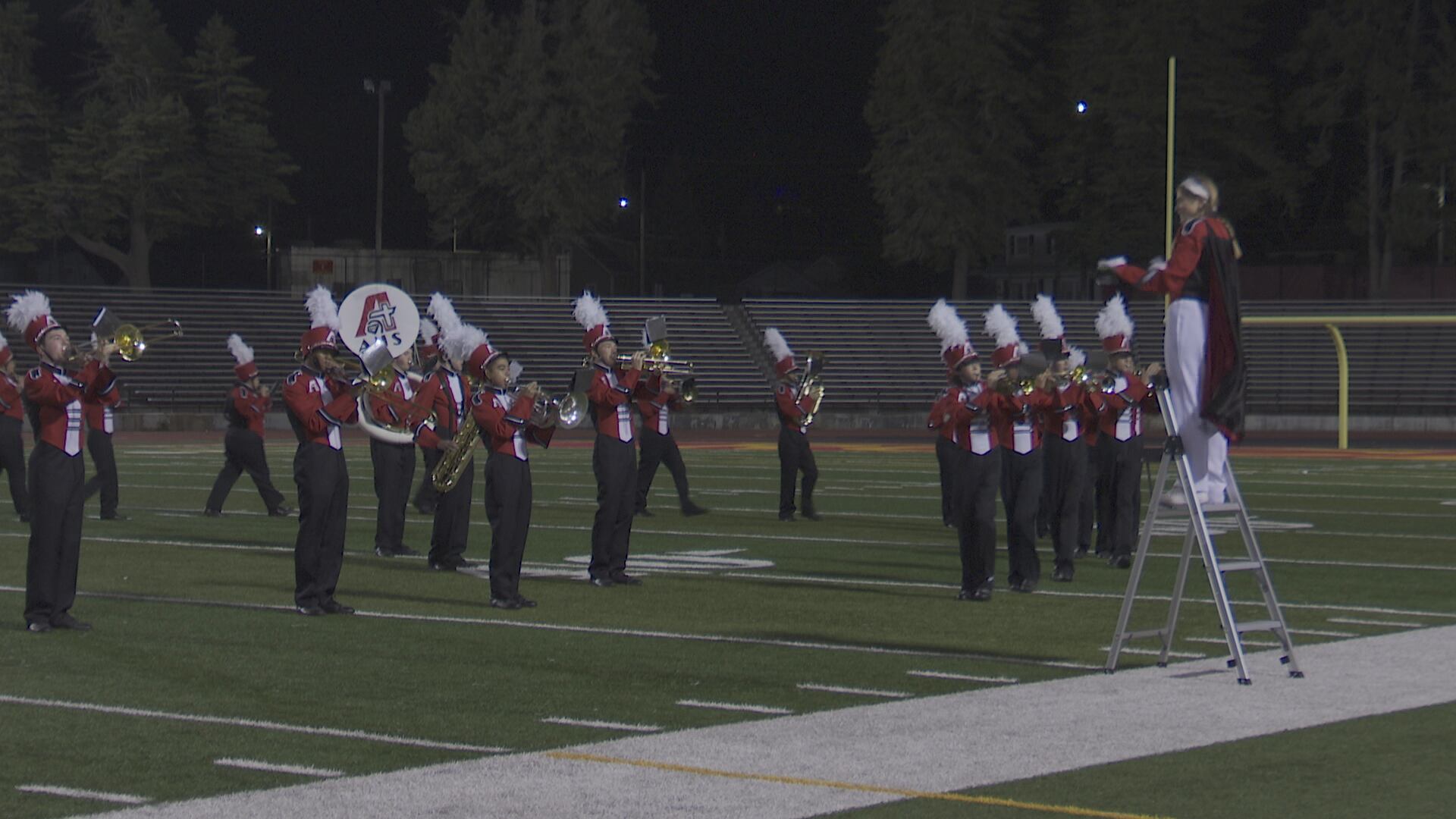 Quad-Cities marching bands unite for showcase