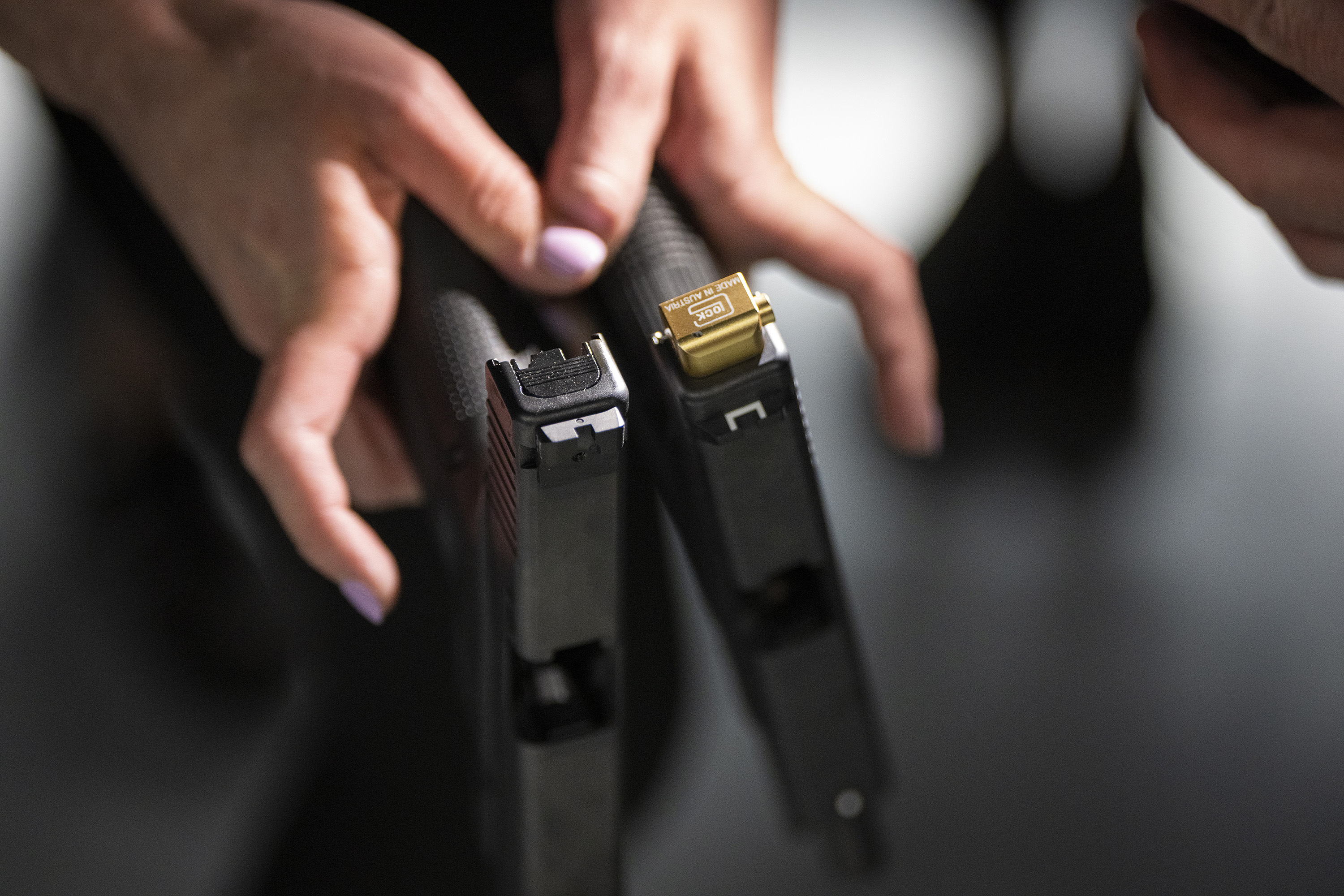 Gun groups sue in San Diego after Newsom signs law to ban handguns that ...