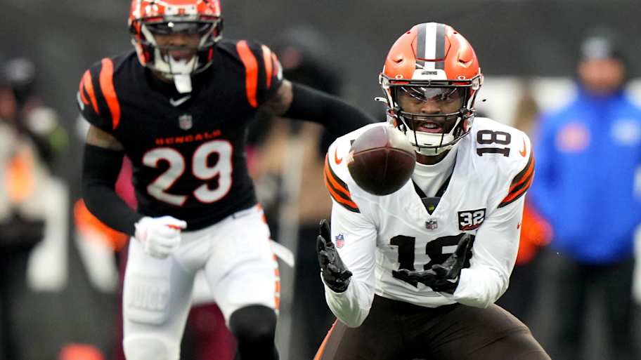 Browns receiver David Bell announces retirement due to off-field injury
