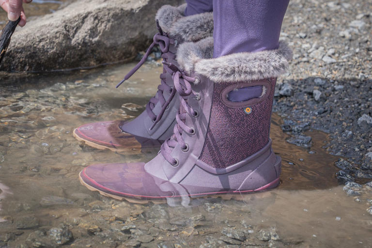 I Love These Affordable Winter Boots: Bogs Arcata Faded Are Warm ...