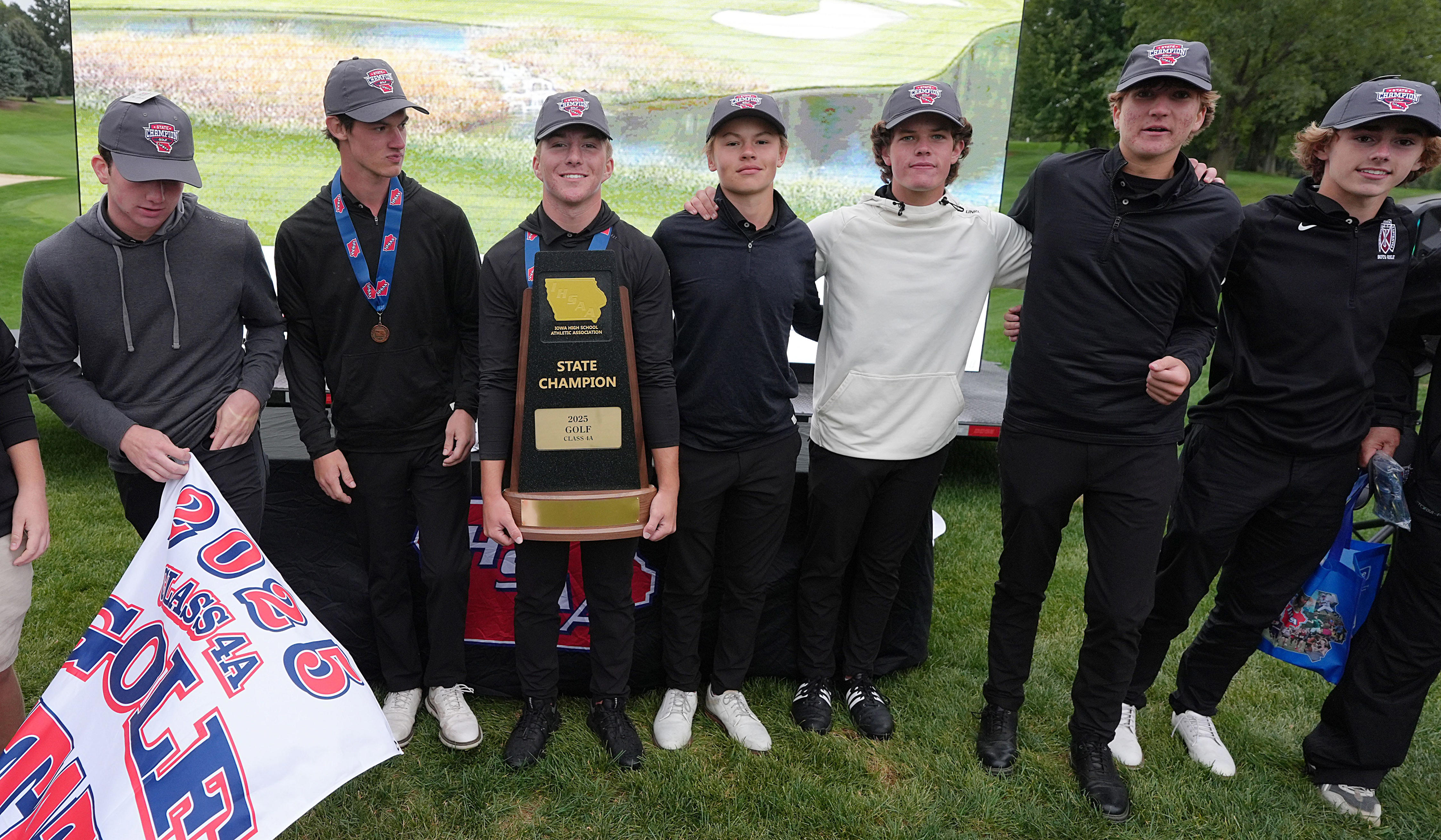 Johnston's Andrew Johannsen, Dowling Catholic claim 4A Iowa boys golf ...