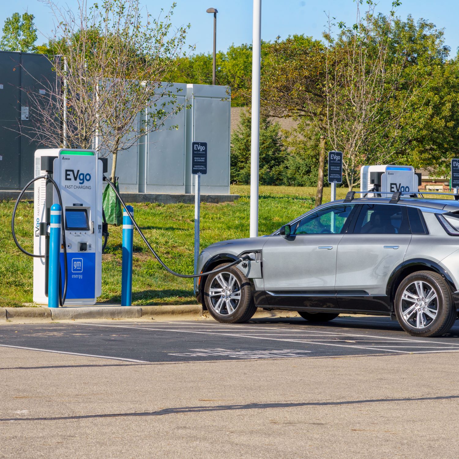 Ohio among early leaders in EV fast-charging buildout