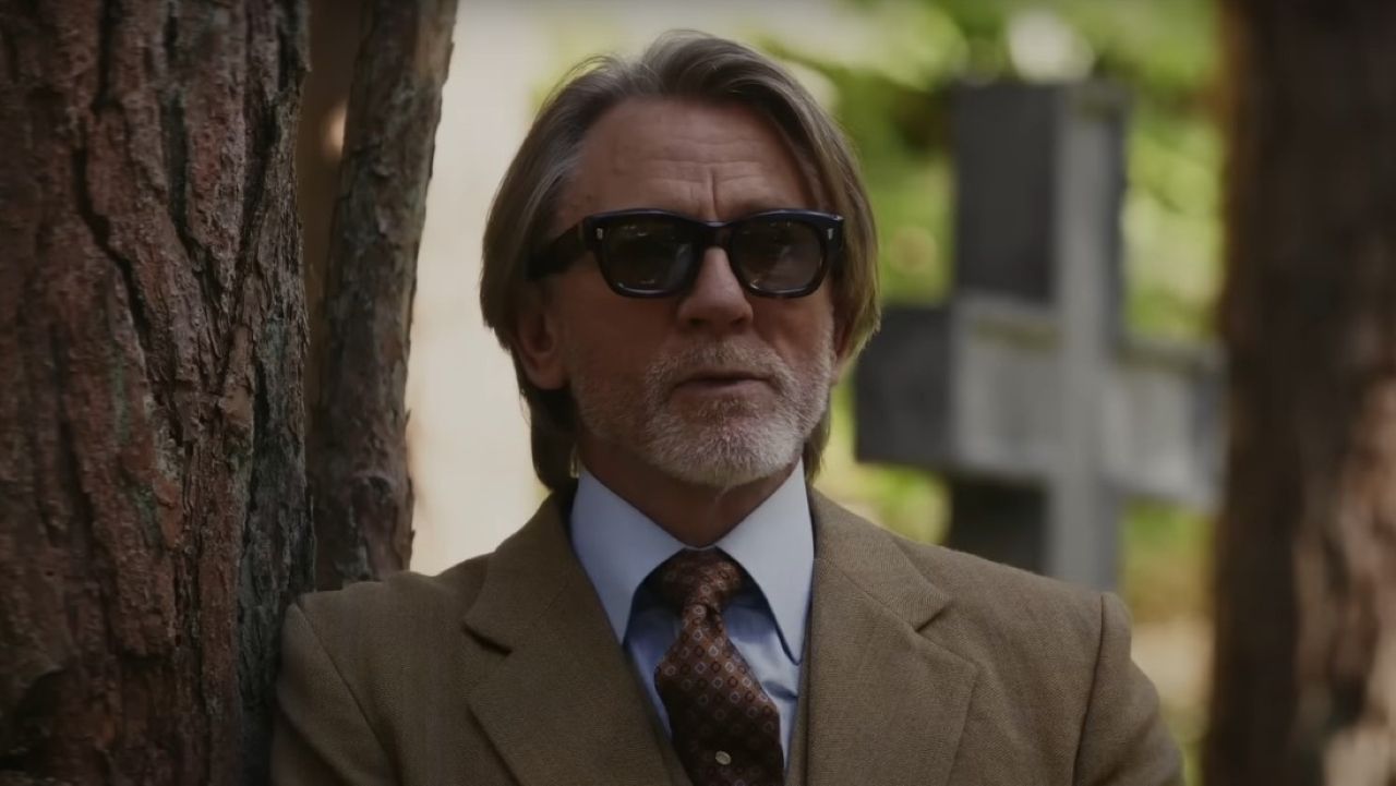 Rian Johnson Gives An Update On Knives Out 4, And Explains Why He Can’t Write The Films In Advance