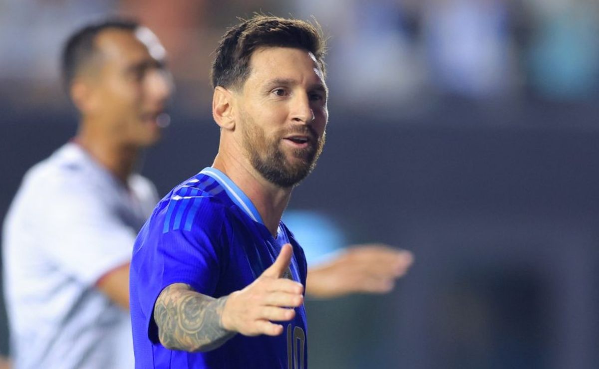 How’s the race to 1,000 goals between Messi and Ronaldo after the ...