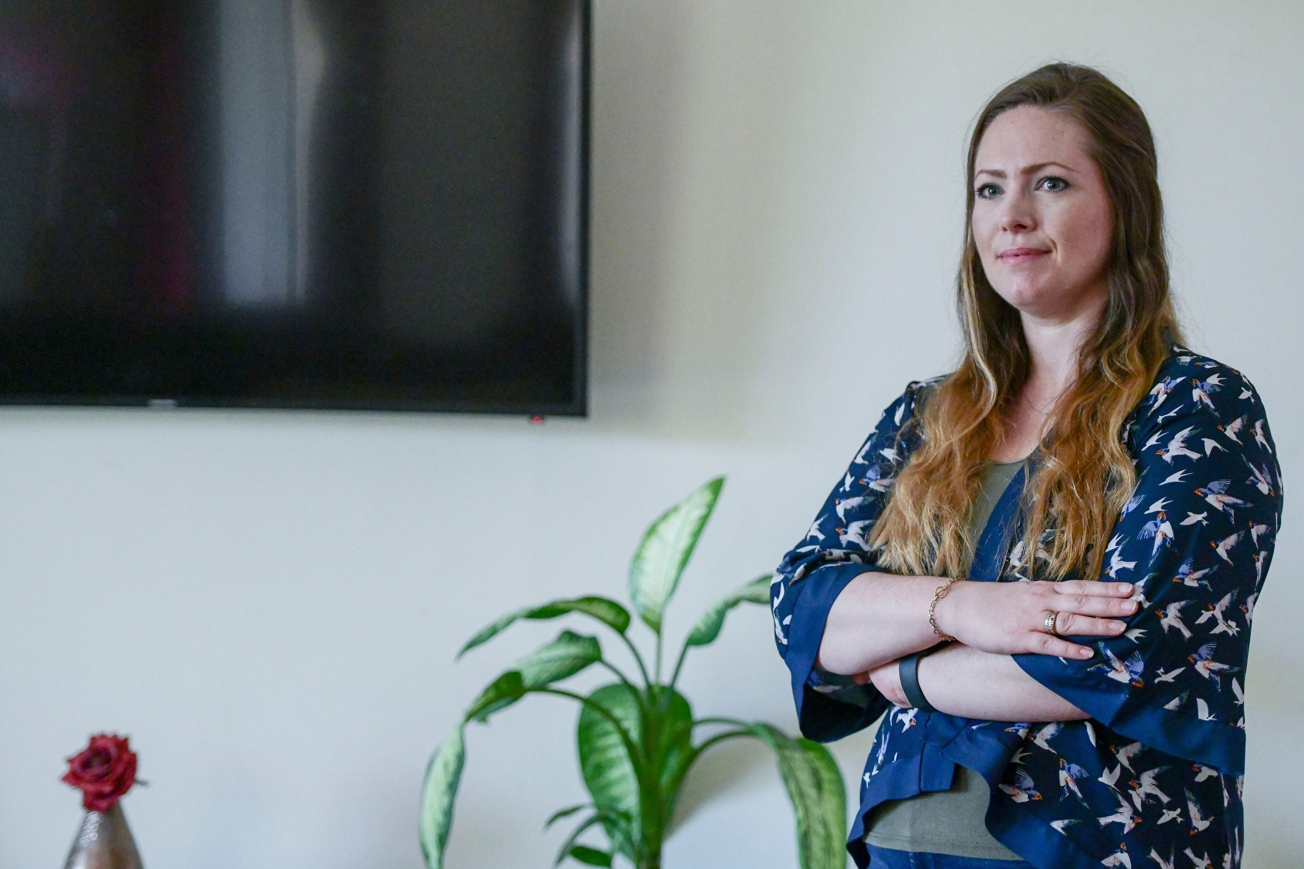 What are common money mistakes made by UAE expats?