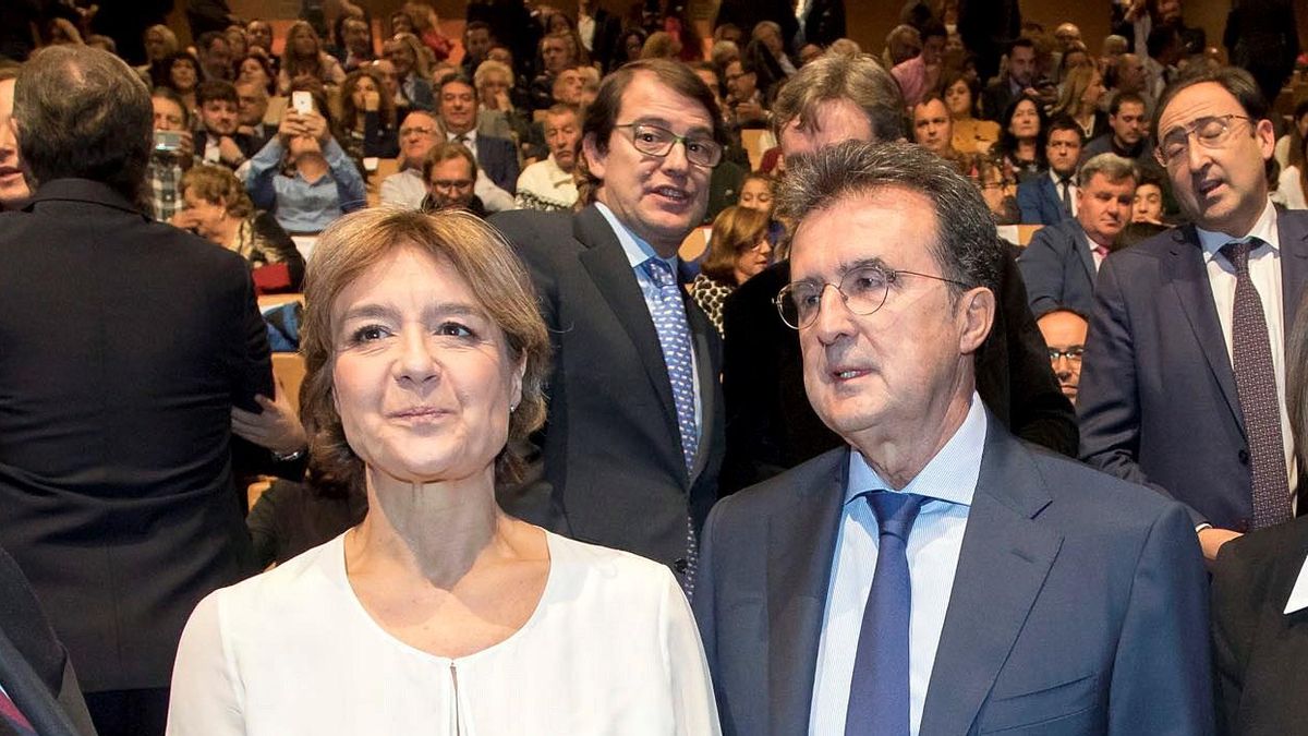Ulibarri vuelve al banquillo de los acusados por la Gürtel y se ...