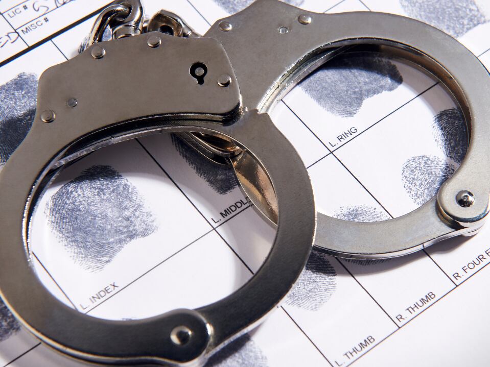 Madison Police: Two suspects arrested after heroin found in vehicle at ...