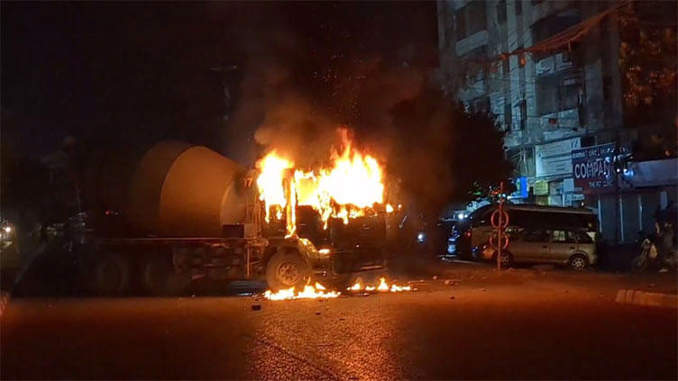 Karachi road accidents claim three young bikers' livesPublished on ...