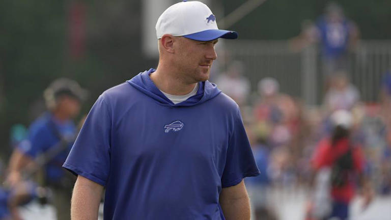 Sean McDermott offers lukewarm support for Bills OC Joe Brady after ...