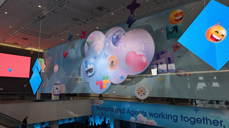 Bring a New Level of Practical Lighting Performance to Your Shoots With the Astera SolaBulb