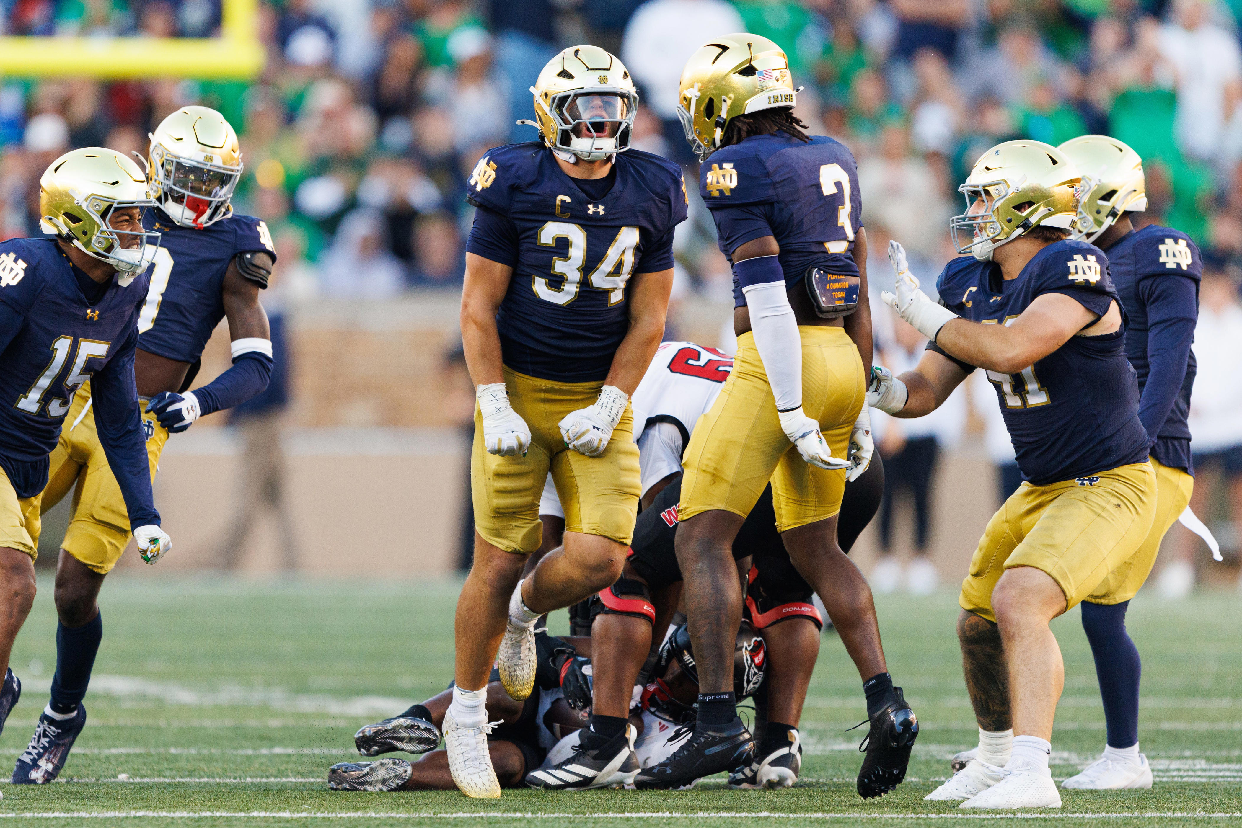 As USC heads to town, Notre Dame football linebackers prepare to ...