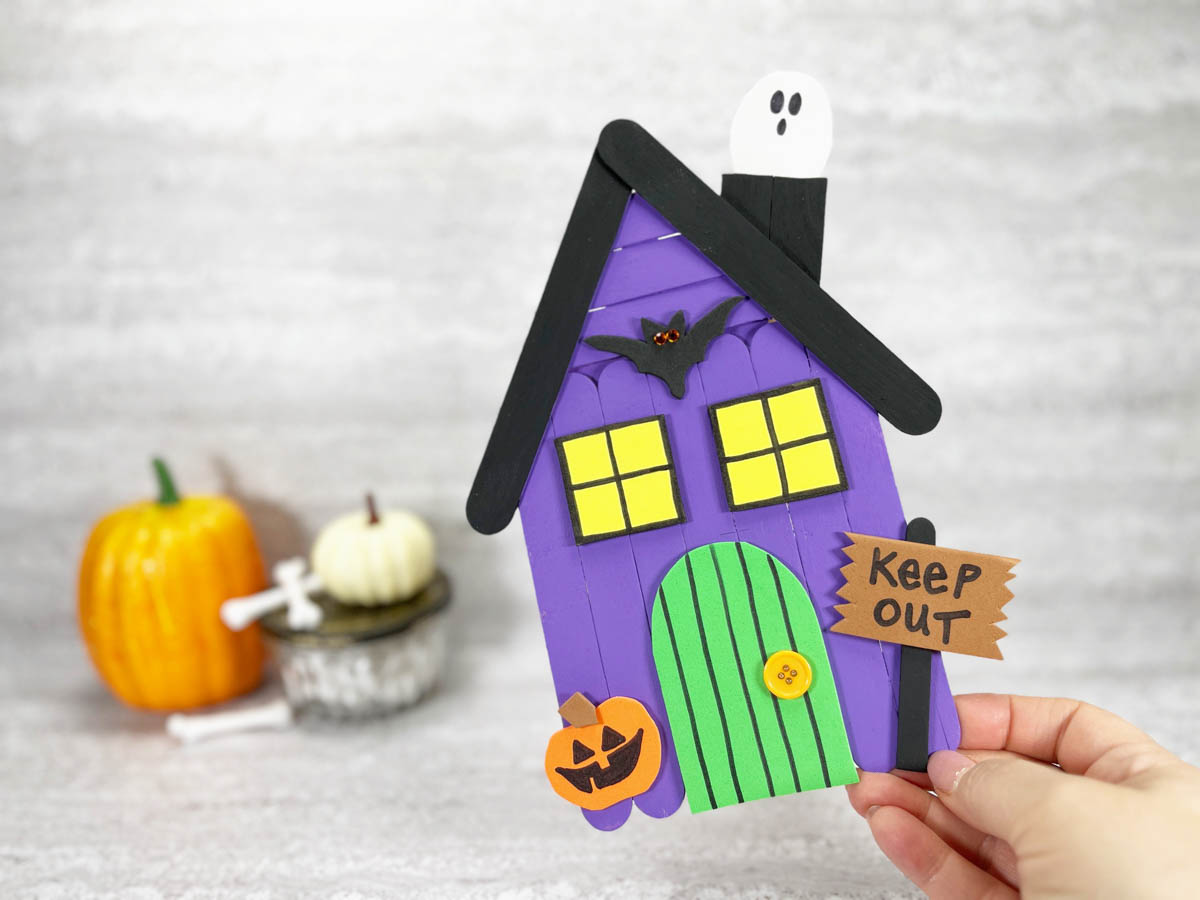 10 Adorable Halloween Crafts and Printables Kids Will Go Batty For