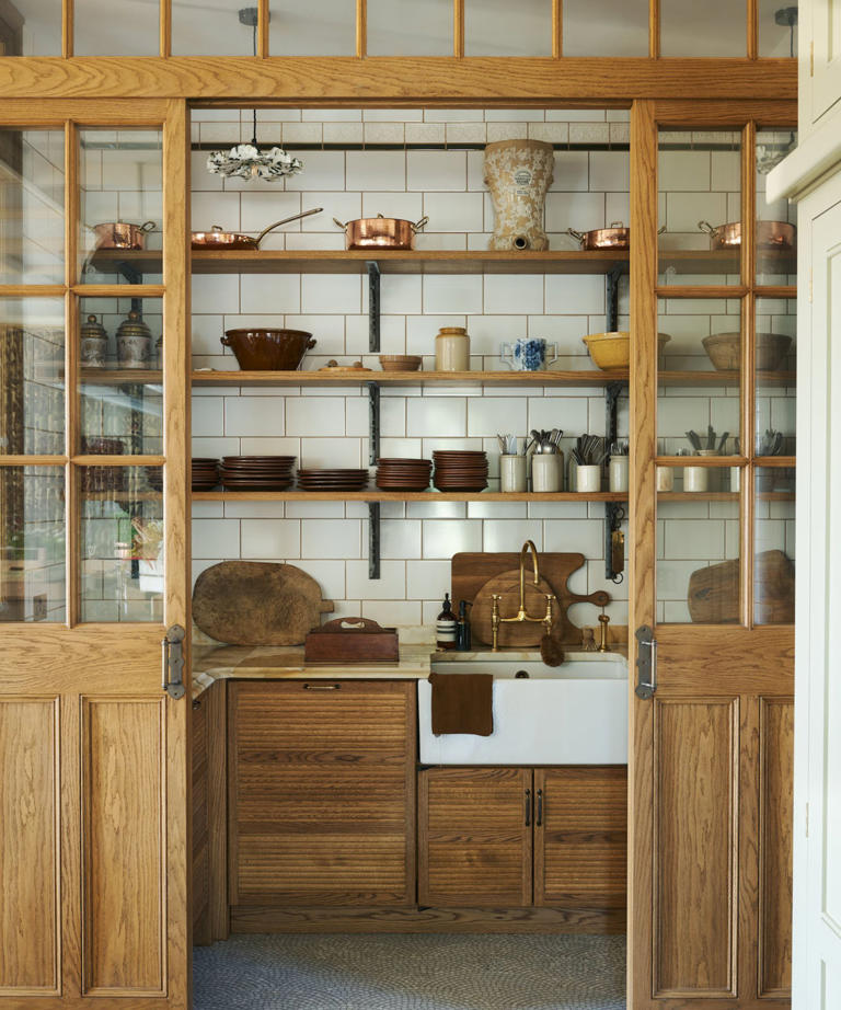 The adaptable and easy upside down decluttering method cleared my busy ...