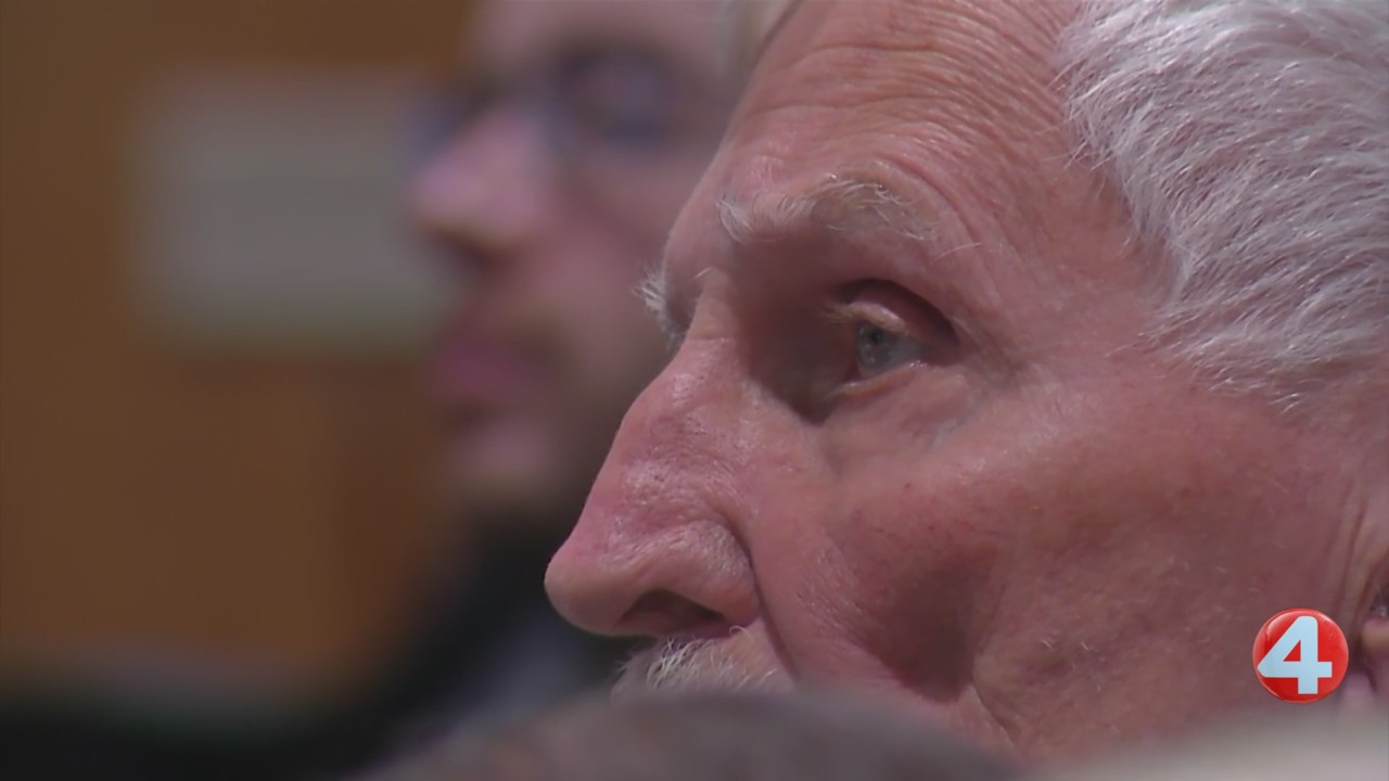 Amherst residents question Town Supervisor Brian Kulpa about proposed ...