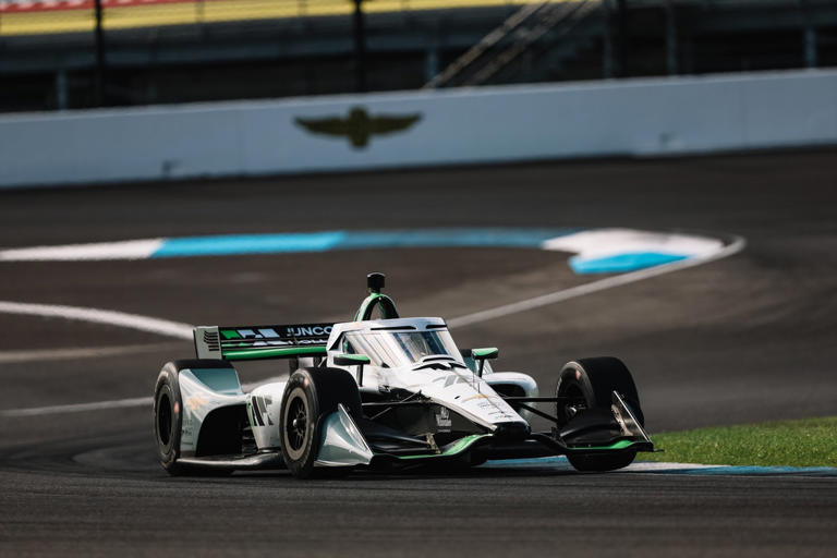 Rinus VeeKay signs with Juncos Hollinger Racing for 2026 IndyCar season