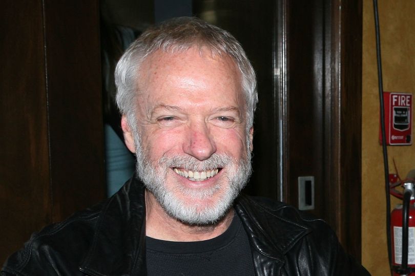 Steven Spielberg and George Lucas pay tribute to late film poster ...