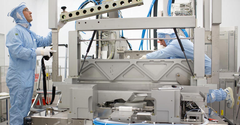 ASML looks to calm fears over 2026 growth as it warns of China sales ...