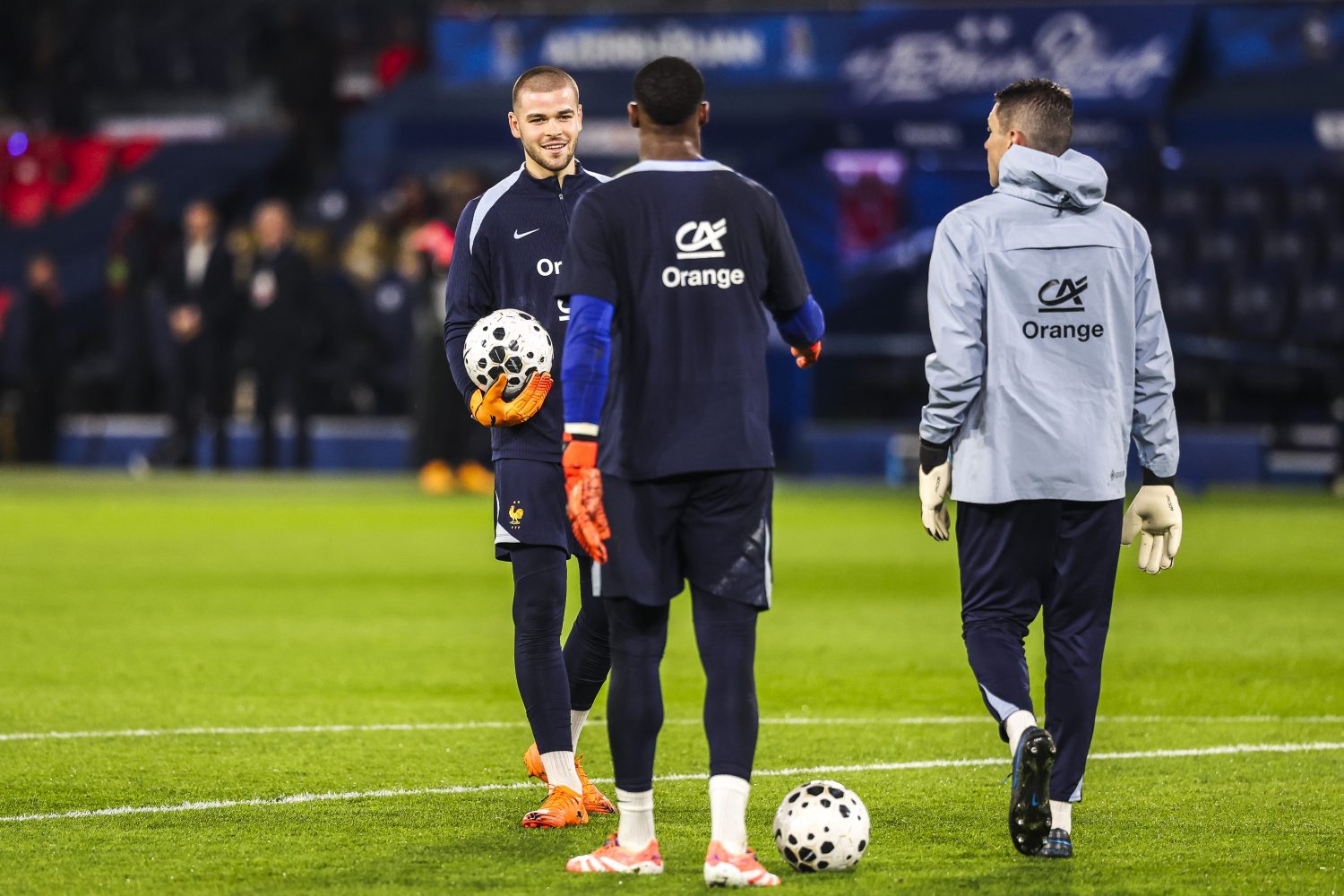 PSG – Maignan sees Chevalier as his natural heir
