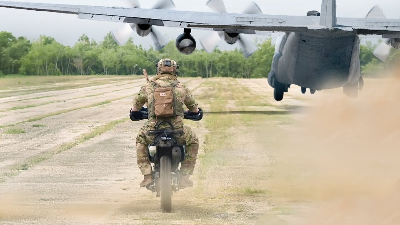U.S. Air Force Rapid Response Team Lands Massive C-130 in the Middle of ...
