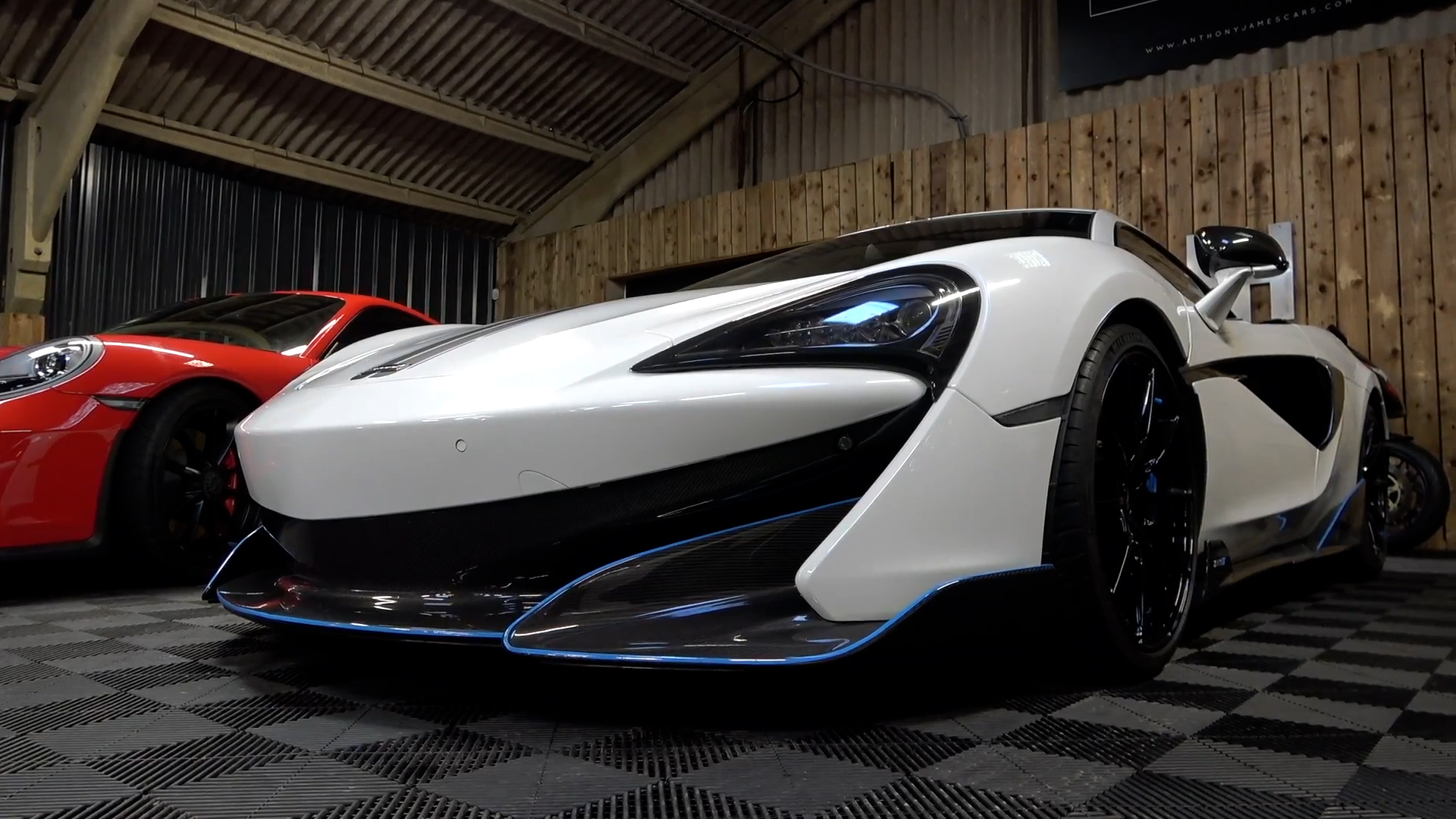 McLaren 600LT – Hardcore Speed Meets Supercar Soul