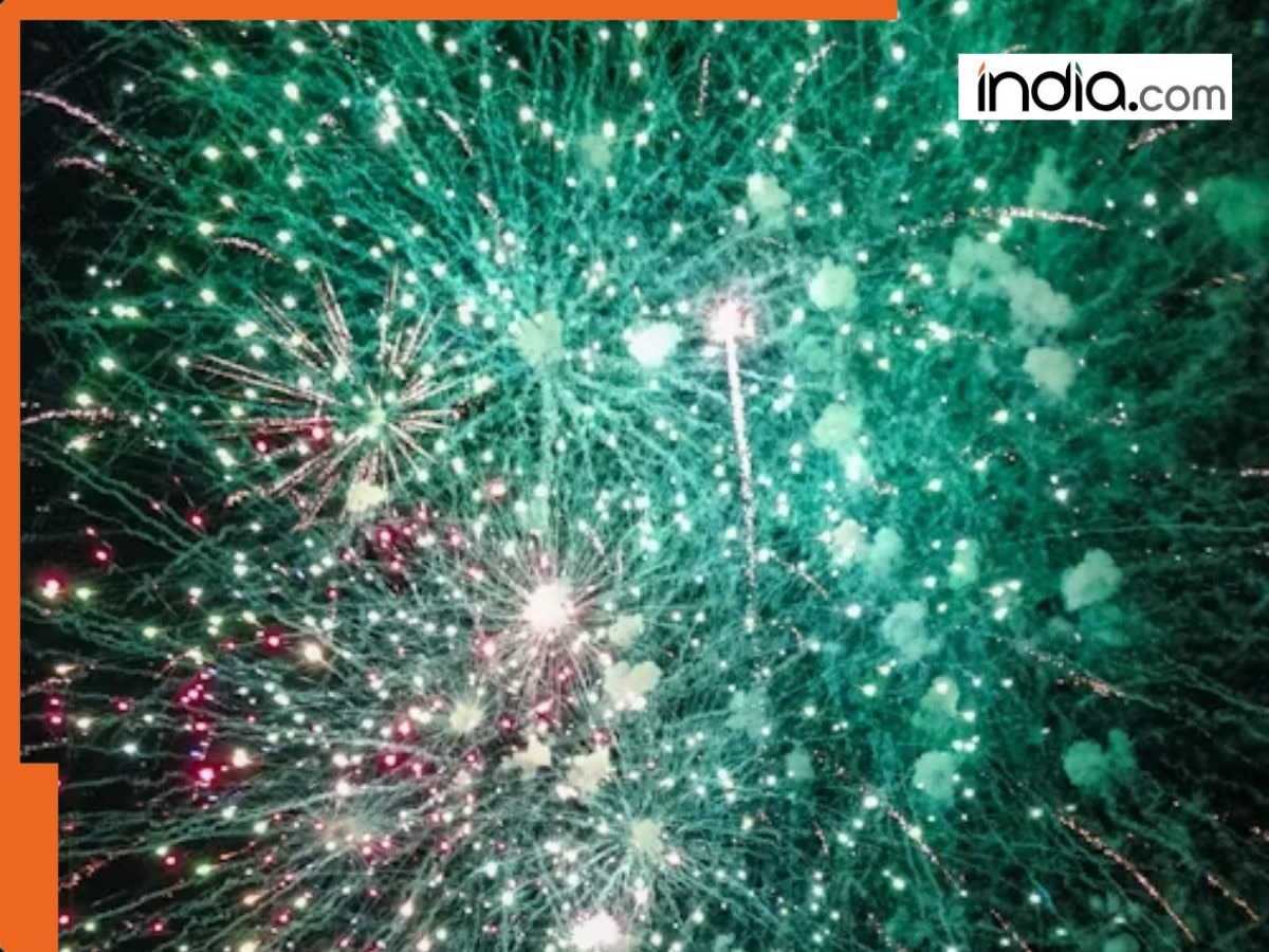 Supreme Court clears sale of Green Firecrackers in Delhi-NCR for Diwali ...