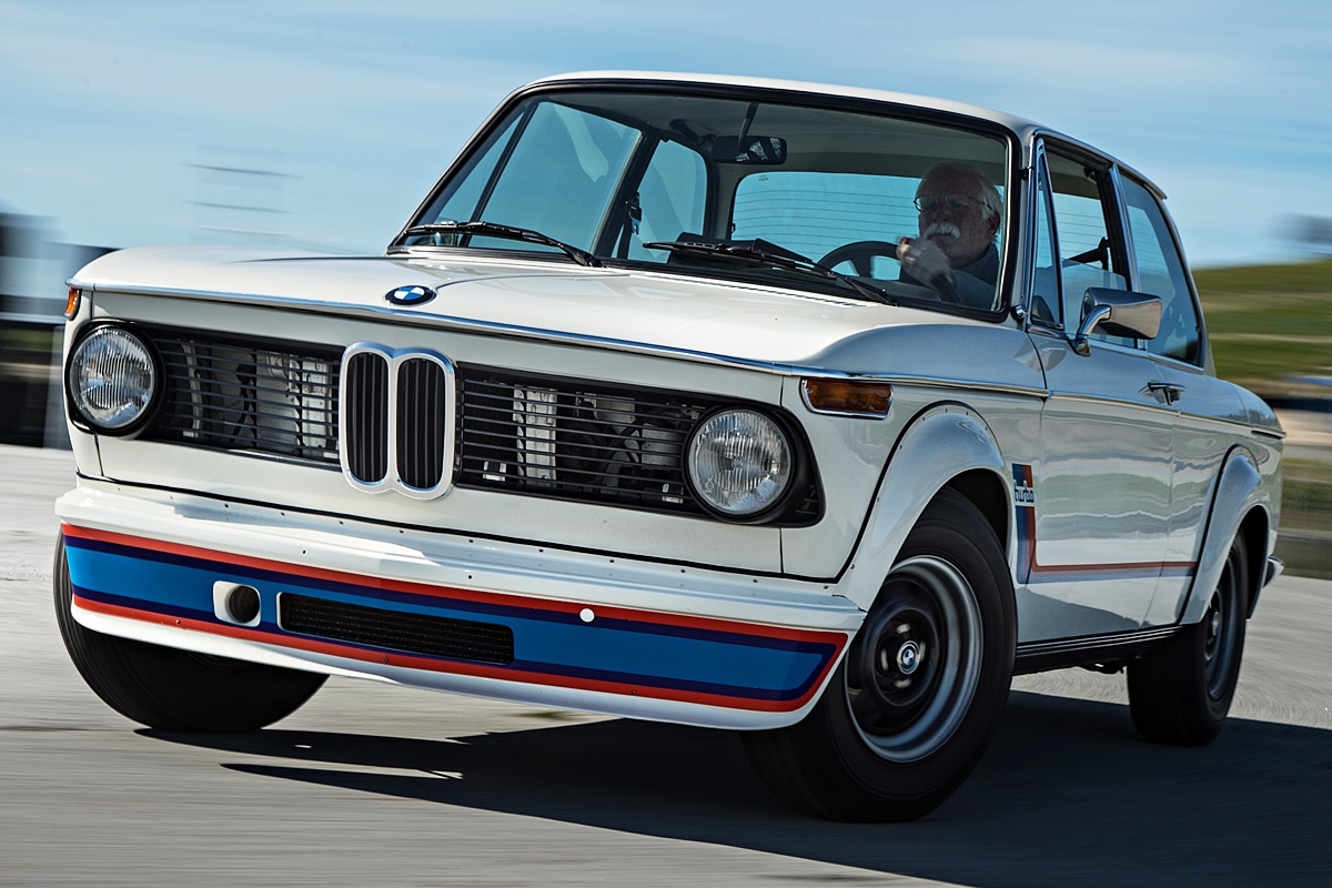 Top 10 Iconic Cars That Changed Automotive History: From Lexus LS 400 ...