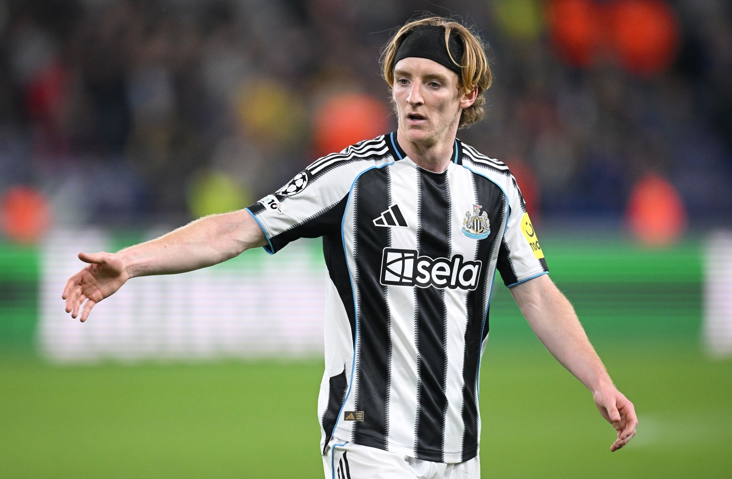 Insider confirms Arsenal are ready to target summer move for Newcastle star