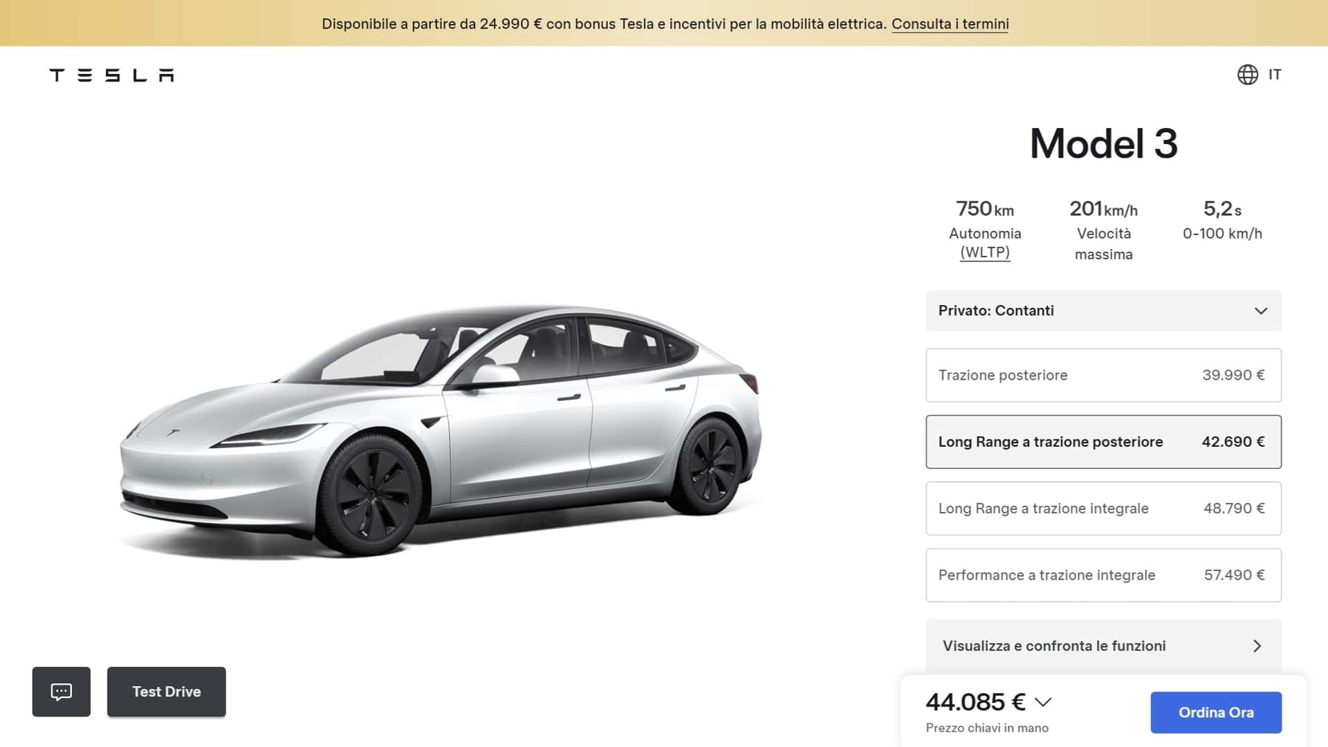 Tesla taglia il prezzo della Model 3 Long Range, che accede agli incentivi