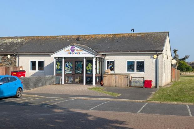 Action taken after 'pre-school kids left alone in paddling pool'