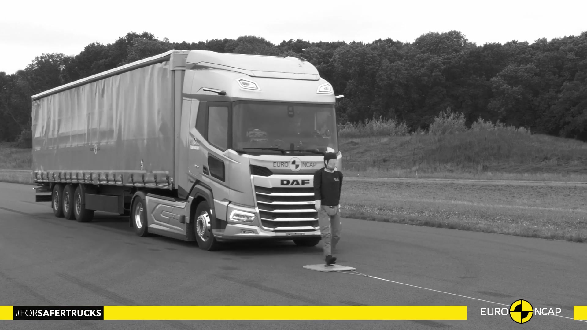 DAF XF (6x2 Rigid) 2025 Commercial Truck Safety Tests